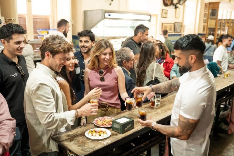 Málaga: Tapas, Wine & Rooftops Small Group Food Tour - Key Points
