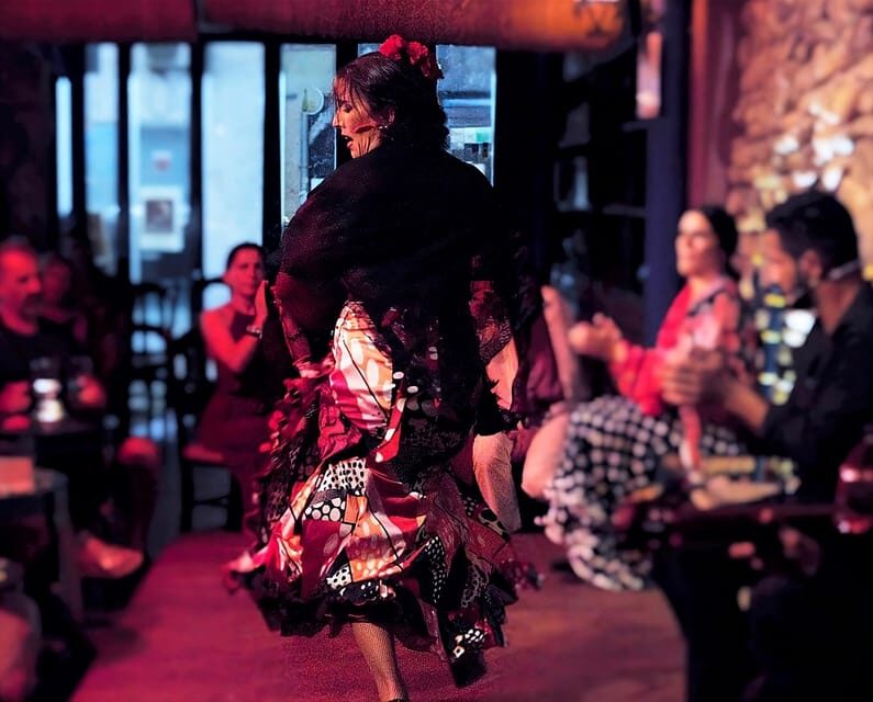 MALAGA: ULTIMATE FLAMENCO & TAPAS TOUR - Key Points