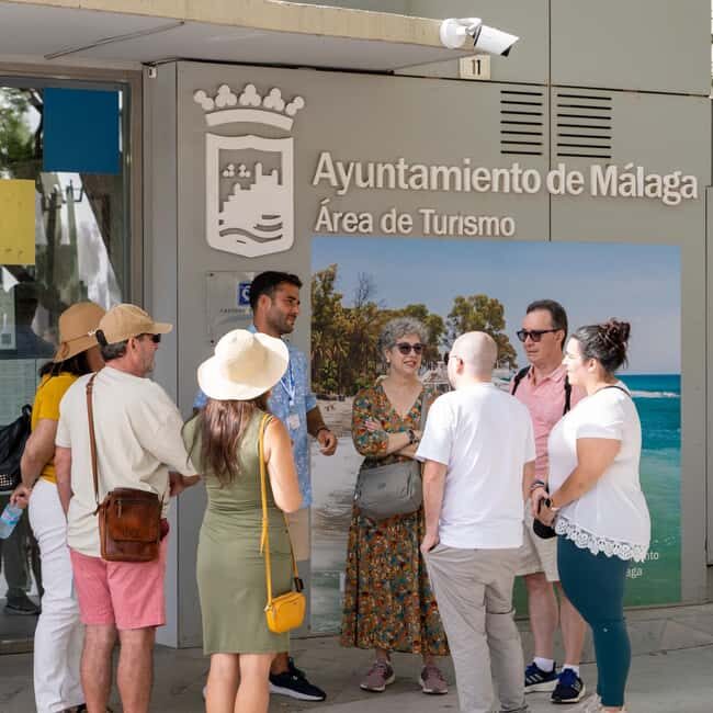 Malaga Walking Tour, Roman Theater, and Alcazaba: Private Tour with Tickets - Authentic and Authentic Experiences