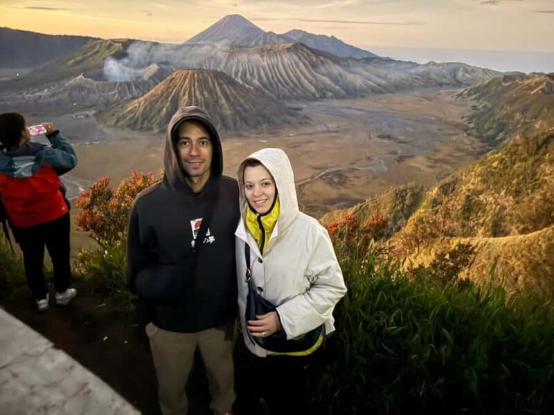Malang: Colour Village, Tea Plantation, Mount Bromo & Ijen - Key Points