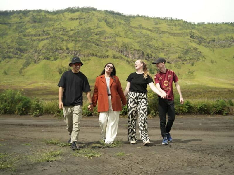 Malang: Mount Bromo Sunrise Trip, Guided Tour with Photos - An In-Depth Look at the Mount Bromo Sunrise Tour