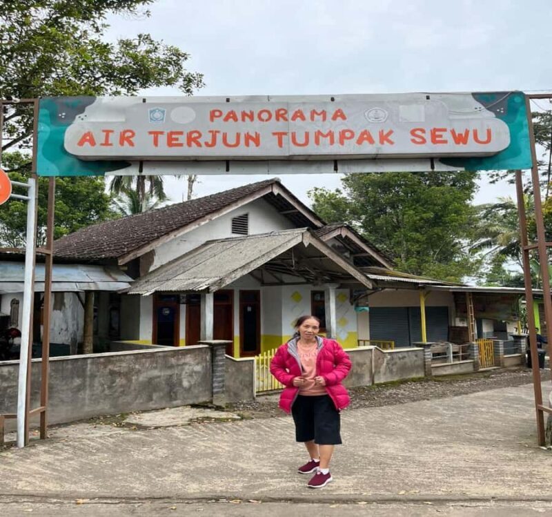 Malang: Tumpak Sewu Waterfall & Goa Tetes Guided Tour - Who Should Consider This Tour?