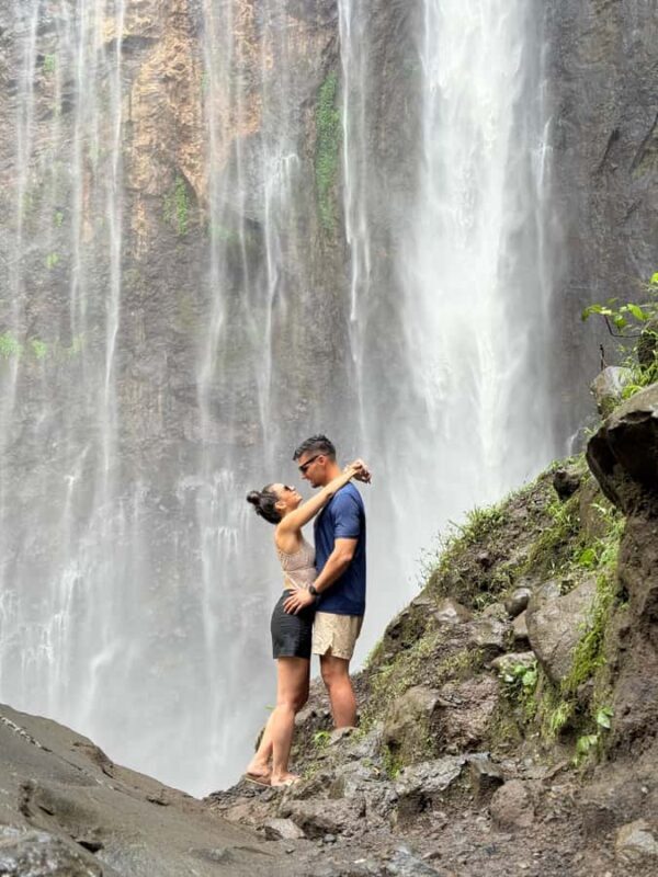Malang: Tumpak Sewu Waterfall Private Tour with Guide - Key Points