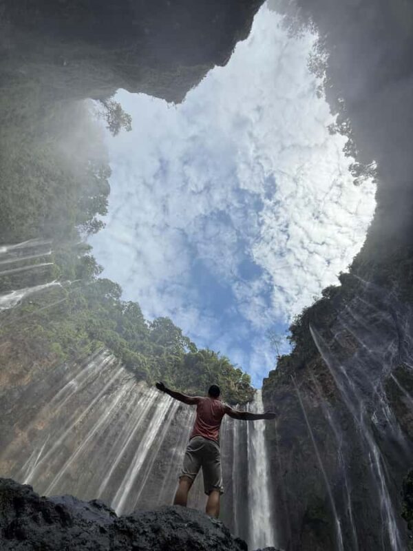 Malang: Tumpak Sewu Waterfall Private Tour with Guide - A Deep Dive into the Experience