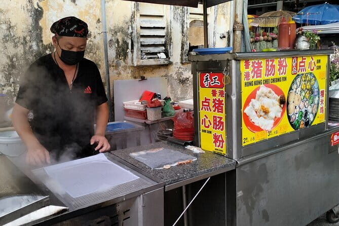 Malay Culinary Journey Cooking Class for the Adventurous Foodie - Group Size and Logistics