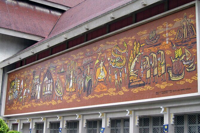 Malaysia National Museum with Kuala Lumpur City Famous Landmarks - Who Should Book This Tour?
