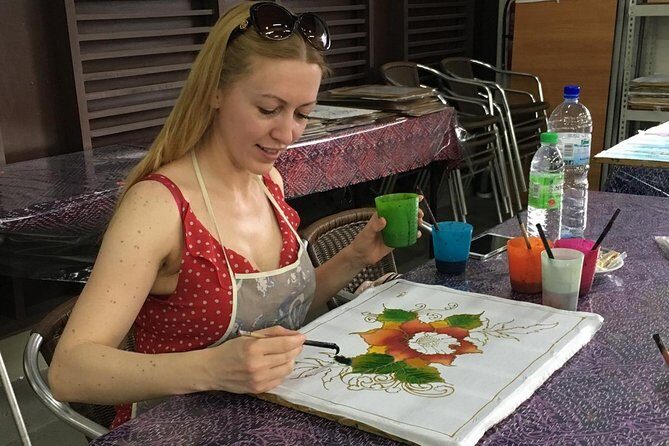 Malaysian Batik Experience-Handkerchief - Introduction