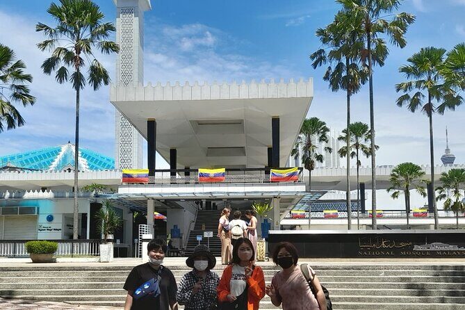 Malaysia's The Two Tower Half-Day City Tour - FAQ