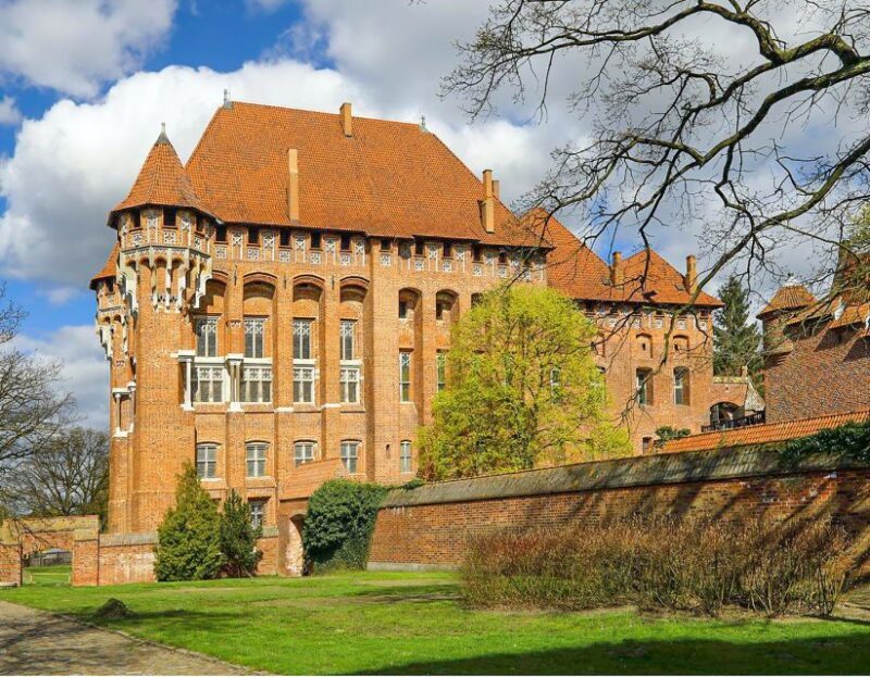 Malbork Castle Half Day Private Tour - Key Points
