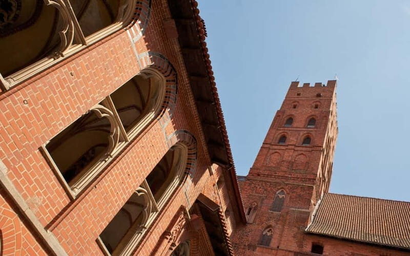 MALBORK: Castle of the Teutonic Oder from Warsaw - private - Museum Exhibits and Unique Artifacts