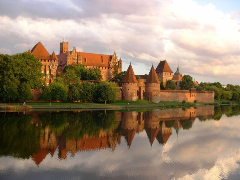 Malbork Castle Tour: 6-Hour Private Tour - The Highlights of Malbork Castle