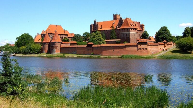 Malbork Castle Tour: 6-Hour Private Tour - The Sum Up