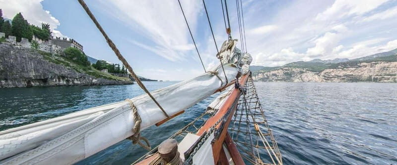 Malcesine: Golden Sunset Cruise with Food, Drinks & Music - An Enjoyable, Relaxed Way to Experience Lake Garda