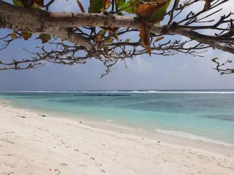 Maldives : Hulhumale Guided Tour with Local Guide - Key Points