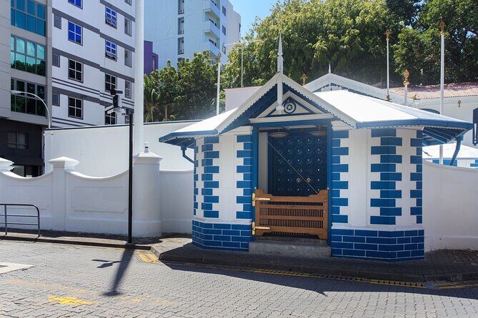 Maldives: Male City Highlights Tour by Car with Local Guide - The Sum Up