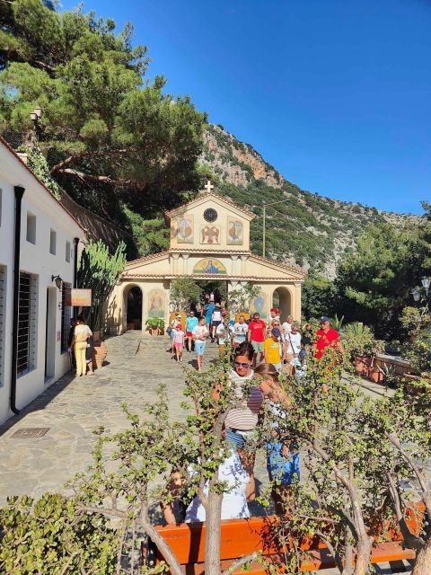 Malia: Amazing Places in Eastern Crete - Transportation and Group Size