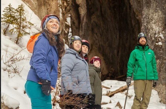 Maligne Valley and Pleckaitis Icewalk - What’s Included and What to Bring