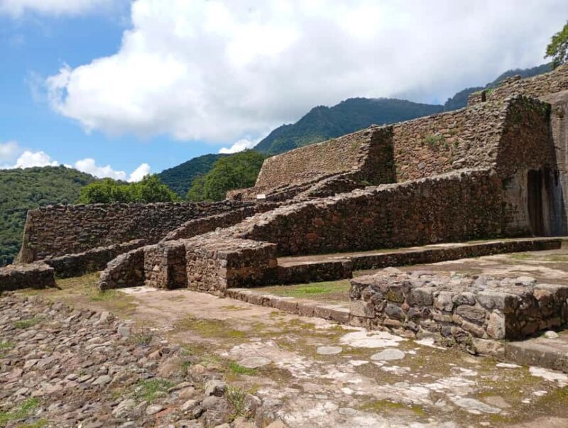 Malinalco Guided Tour with Market Visit - Discovering Malinalco: An Authentic Cultural Experience