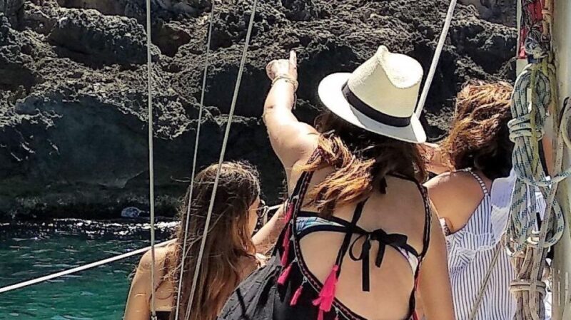 Mallorca Boat Tour with Swim, Cliff Food, & Drinks - Starting Point and Meeting Logistics