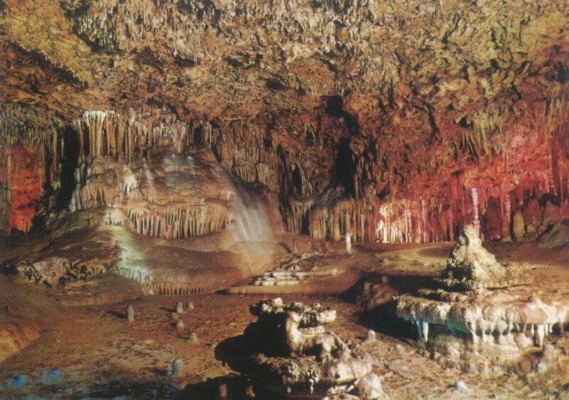 Mallorca: Day Trip to Caves of Hams & Optional Dinosaurland - Who Should Consider This Tour?