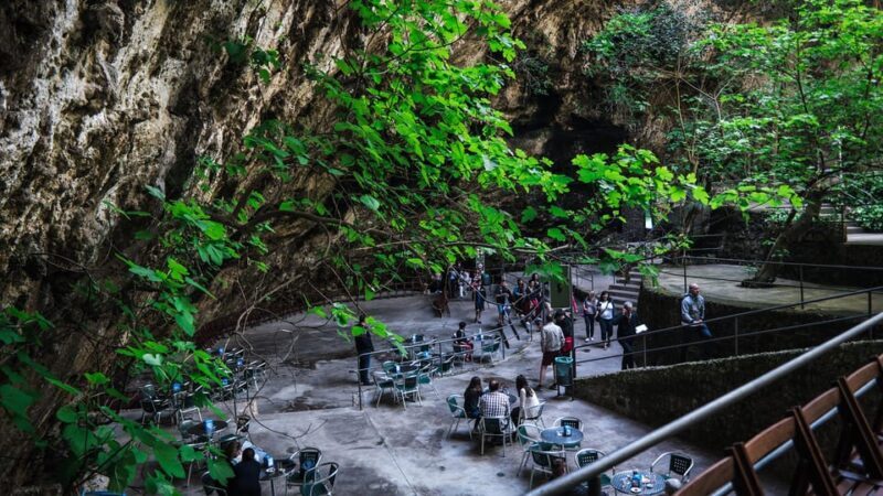 Mallorca: Half-Day Hams' Caves Tour with Pearl Shop Visit - Price and Value