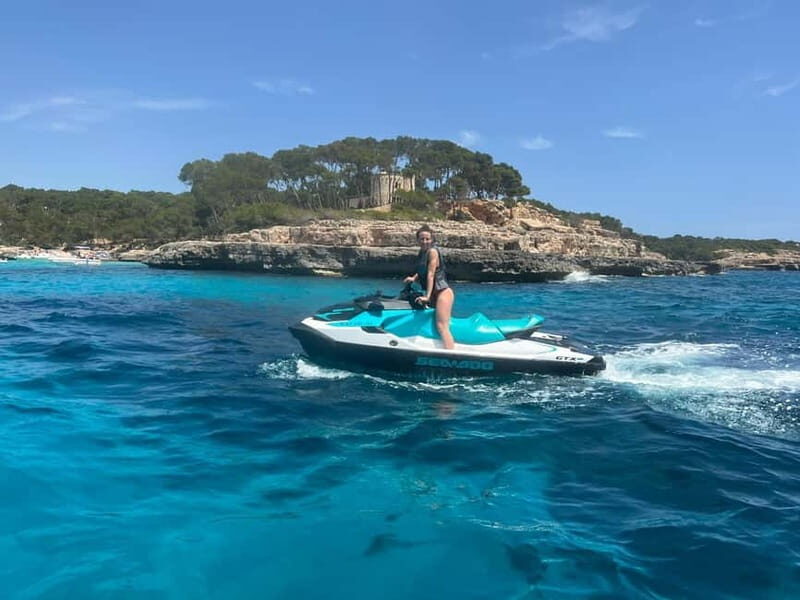 MALLORCA: JET SKI TO ES CALÓ DES MORO, CALA D'OR. - Key Points