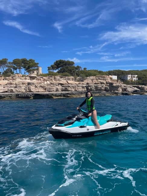MALLORCA: JET SKI TO ES CALÓ DES MORO, CALA D'OR. - A Closer Look at the Experience
