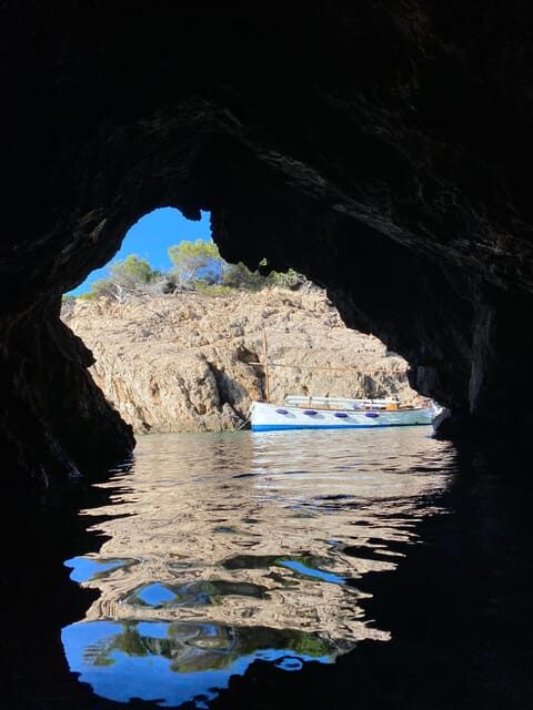 Mallorca: Private Boat Trip to Alcudia, Pollensa & Formentor - FAQ