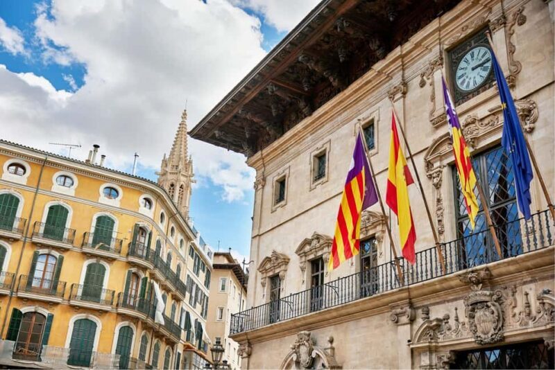 Mallorca: Private Tour with Ensaïmada & Fast Cathedral Entry - Who Should Consider This Tour?