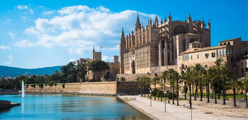 Mallorca: Private Tour with Ensaïmada & Fast Cathedral Entry - FAQs