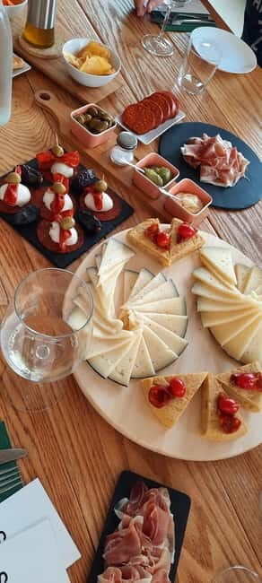 Mallorca: Sunset Wine Tasting Minibus Bodega Tour - The Value of This Tour