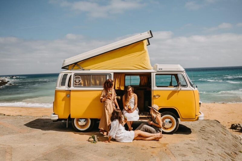 Mallorca: Vintage Sunset tour by the sea with a picnic - Key Points