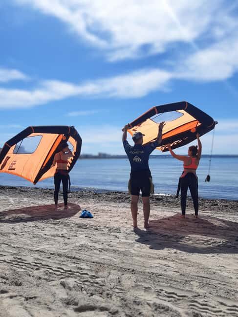 Mallorca: Wing Foil Lesson (90min) - FAQs