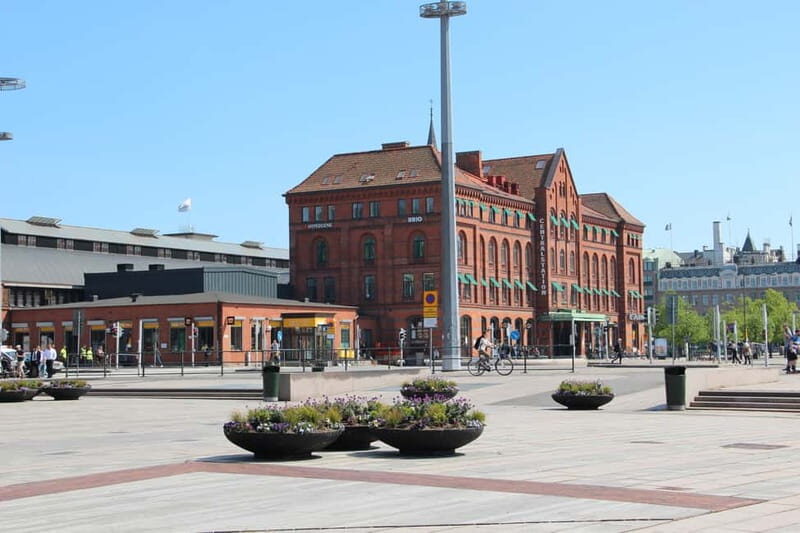 Malmö in 30 Minutes luxury e-car (Audi, E- Mercedes ) - Why Choose This Tour?