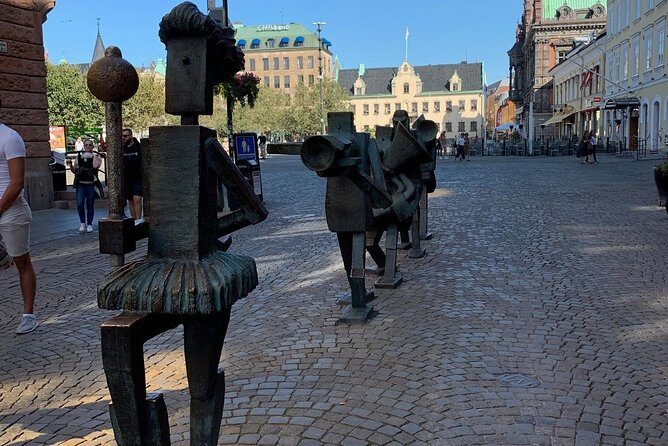 Malmo Walking Tour, 3 hours (small group) - FAQ