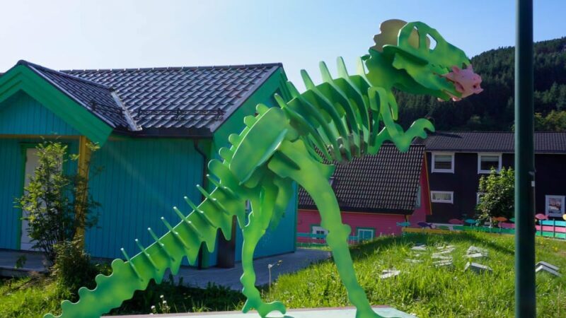 Måløy: Kannesteinen and Colorful Village Tour - Who Will Enjoy This Tour?