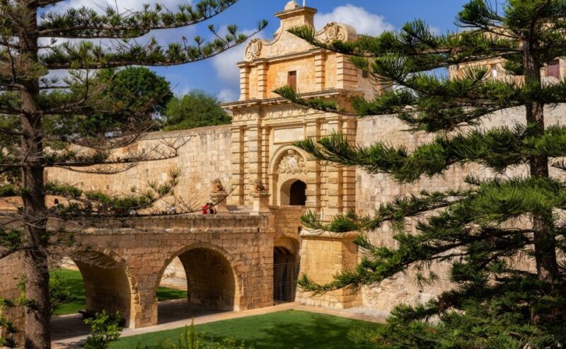 Malta: 3 Cities, Marsaslokk, Blue Grotto, Hagar Qim Temples - The Value of a Private Driver