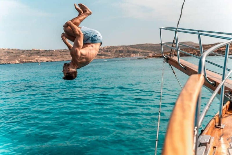 Malta: Blue Lagoon, Crystal Lagoon & Comino and Sea Caves - Key Points