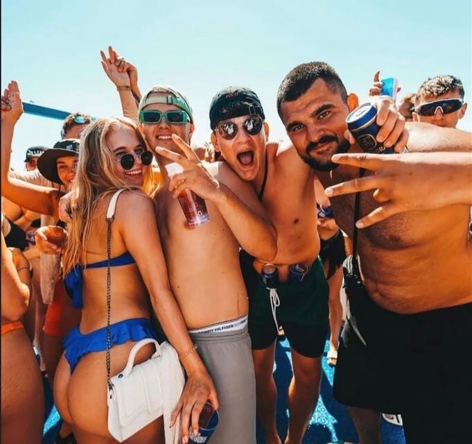 Malta: Boat Party + Watersport+ Comino+ OpenBar ALL INCLUDED - The Highs of the Itinerary