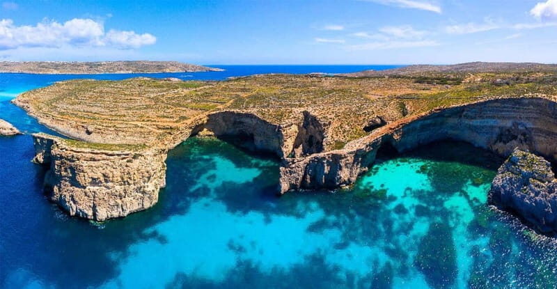 Malta: Comino+ Santa Maria Bay, Blue Lagoon + Seacaves tour - An Honest Look at the Experience