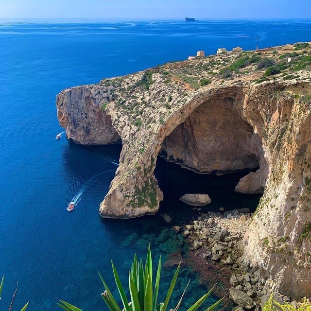 Malta: Essential Tour of Island Treasures - Authenticity and Authentic Experience