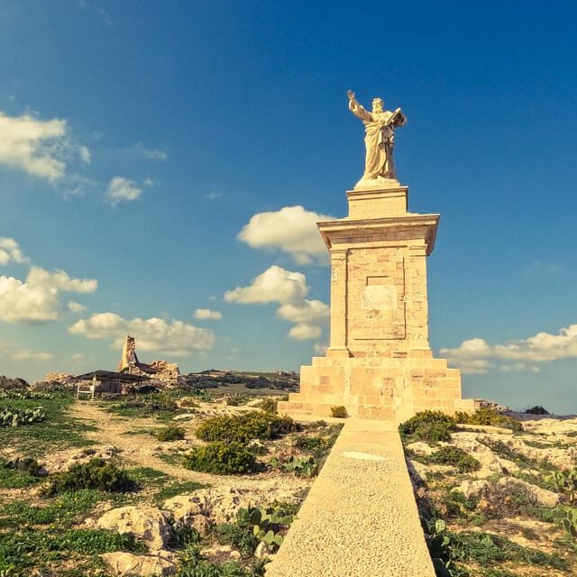 Malta: Guided Kayak Tour with Free Photos Included - Malta: Guided Kayak Tour with Free Photos Included – An Honest Review