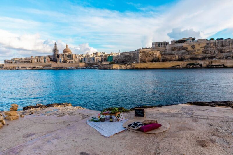 Malta: Marrige Proposal with Scenic Views and Picnic - FAQs