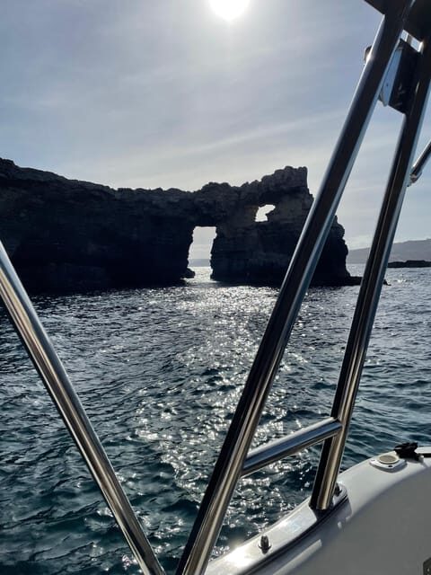 Malta:Gozo,Comino,Crystal/BlueLagoon&Caves Private Boat trip - The Sum Up