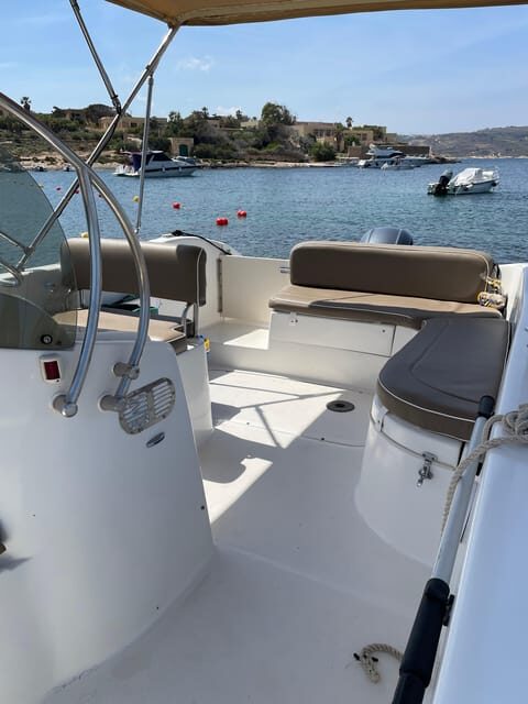 Malta:Gozo,Comino,Crystal/BlueLagoon&Caves Private Boat trip - FAQ