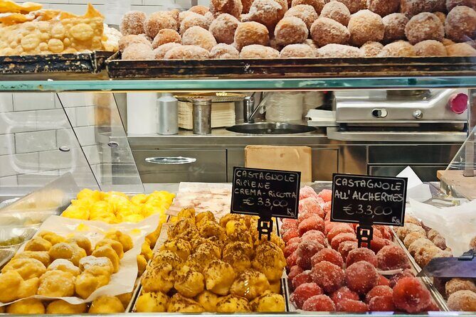 Mamma Mia Rome Jewish Ghetto Street Food and City Guided Tour - The Value of the Tour: Price, Food, and Experience