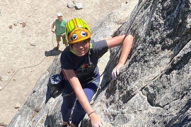 Mammoth Lakes Beginner Climbing Class - Duration, Group Size, and Practical Details