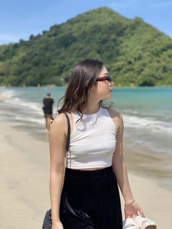 Mandalika, Lombok: Beach Hopping Tour & Sasak Traditions - Authentic Experiences and Practical Tips