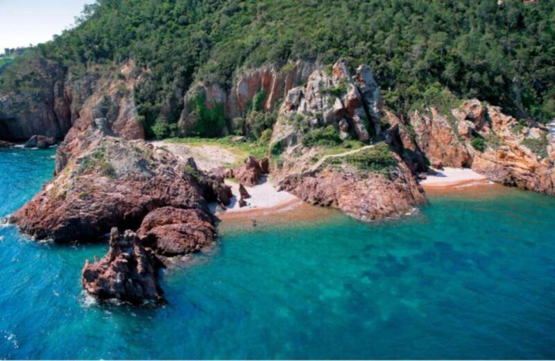 Mandelieu and the Esterel Mountain by Boat without a License - Key Points