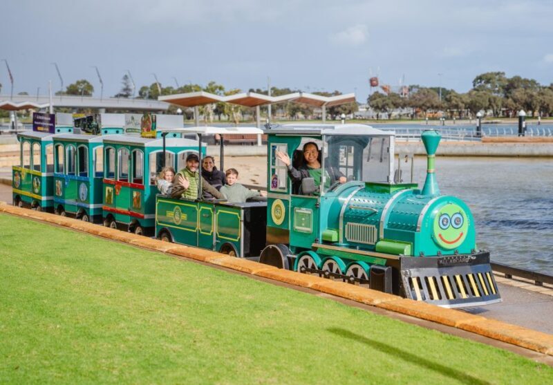 Mandjar Bay - Mini Toot - Why This Tour Offers Good Value